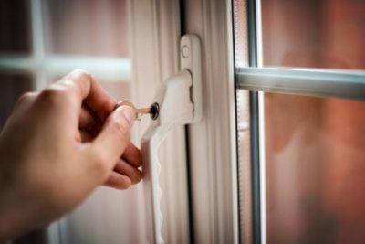 Window installations: expert tips on choosing secure windows & doors